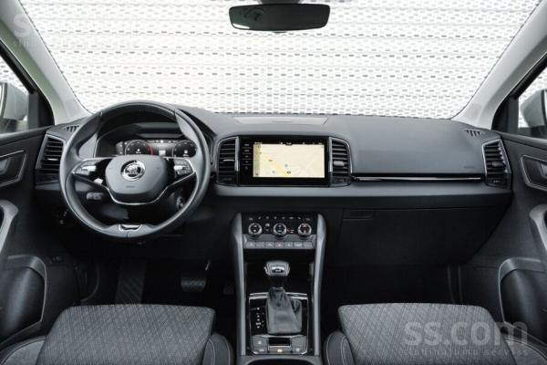 Pelēks Skoda Karoq 2023 Rīga, ar dzinēja tilpumu 2.00 L un nobraukumu 144 tūkst. km par 23650 €, foto 6 vietnē AUTOMOTO.COM.LV