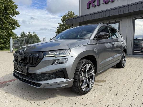 Grey Skoda Karoq 2023 in Siauliai, with an engine capacity of 1.50 L and mileage of 200 thousand km for 22990 €, photo 5 on AUTOMOTO.COM.LV