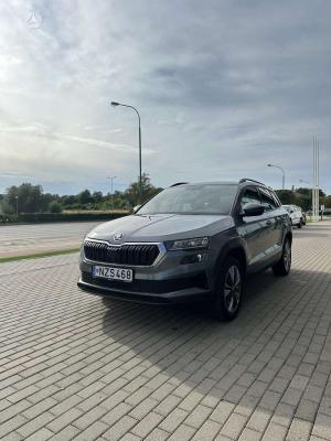 Grey Skoda Karoq 2023 in Klaipeda, with an engine capacity of 1.97 L and mileage of 167 thousand km for 18800 €, photo 5 on AUTOMOTO.COM.LV