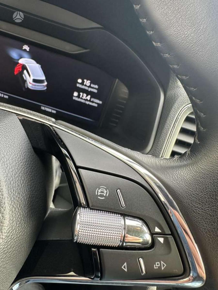 Grey Skoda Karoq 2023 in Klaipeda, with an engine capacity of 1.97 L and mileage of 167 thousand km for 18800 €, photo 17 on AUTOMOTO.COM.LV