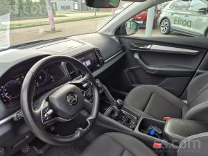Pelēks Skoda Karoq 2023 Liepāja, ar dzinēja tilpumu 1.50 L un nobraukumu 93 tūkst. km par 20990 €, foto 12 vietnē AUTOMOTO.COM.LV