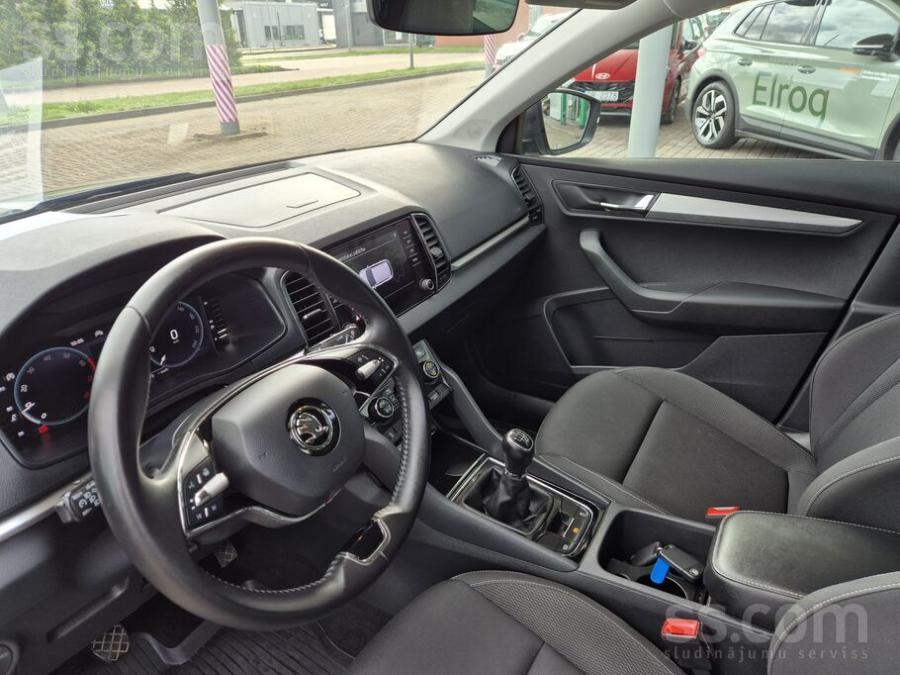 Pelēks Skoda Karoq 2023 Liepāja, ar dzinēja tilpumu 1.50 L un nobraukumu 93 tūkst. km par 20990 €, foto 12 vietnē AUTOMOTO.COM.LV