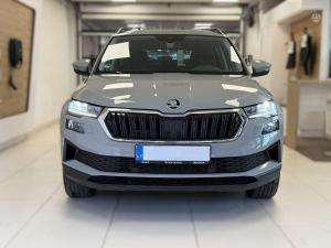 Grey Skoda Karoq 2023 in Kaunas, with an engine capacity of 1.50 L and mileage of 172 thousand km for 20200 €, photo 3 on AUTOMOTO.COM.LV