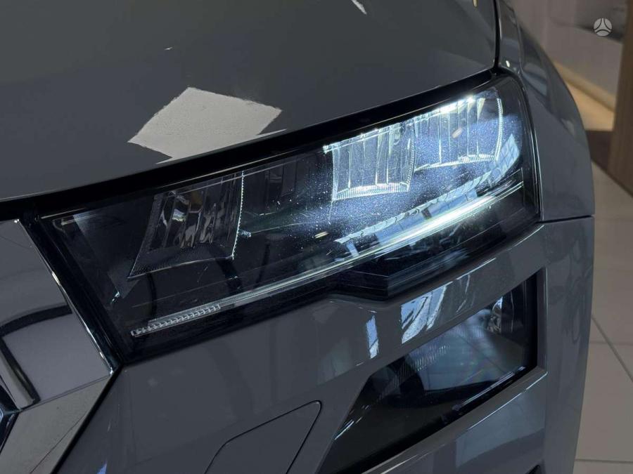 Grey Skoda Karoq 2023 in Kaunas, with an engine capacity of 1.50 L and mileage of 172 thousand km for 20200 €, photo 32 on AUTOMOTO.COM.LV