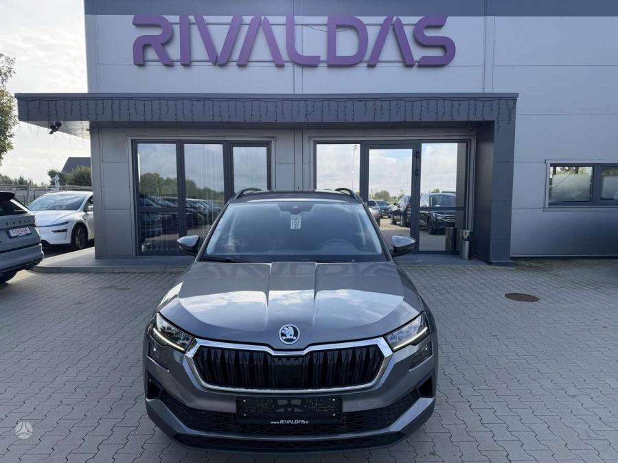Pelēks Skoda Karoq 2023 Šauļi, ar dzinēja tilpumu 1.50 L un nobraukumu 188 tūkst. km par 16928 €, foto 5 vietnē AUTOMOTO.COM.LV