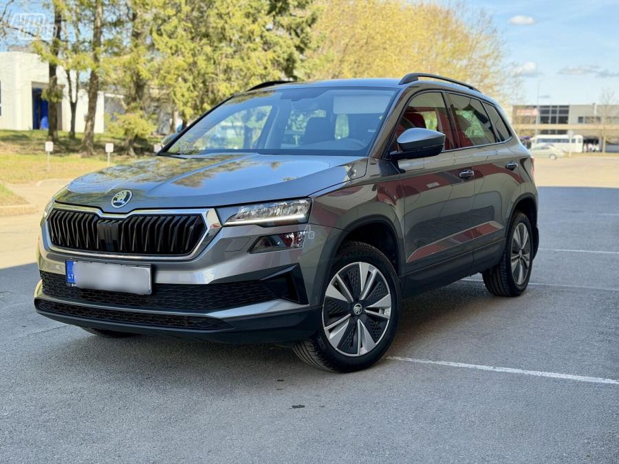 Grey Skoda Karoq 2023 in Vilnius, with an engine capacity of 2.00 L and mileage of 139 thousand km for 18300 €, photo 10 on AUTOMOTO.COM.LV