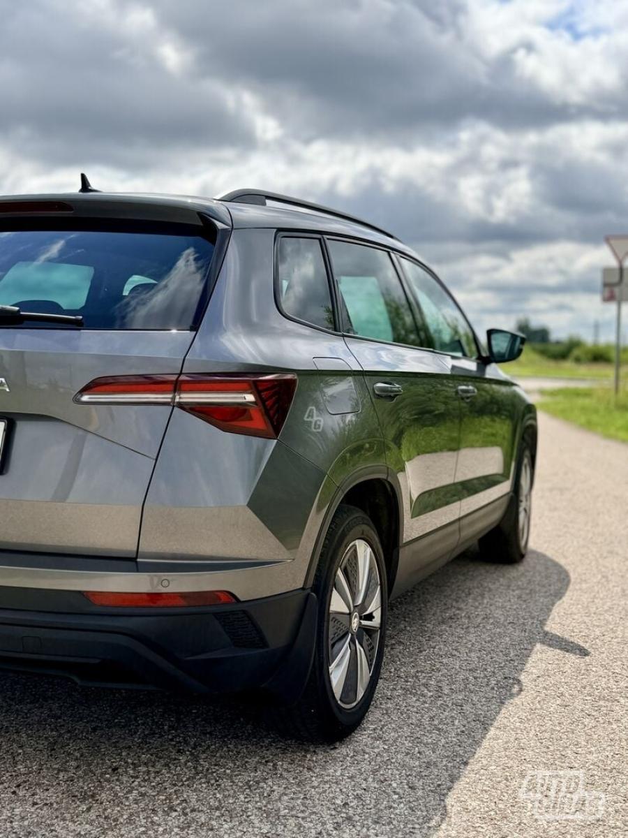 Pelēks Skoda Karoq 2023 Viļņa, ar dzinēja tilpumu 2.00 L un nobraukumu 102 tūkst. km par 18900 €, foto 10 vietnē AUTOMOTO.COM.LV