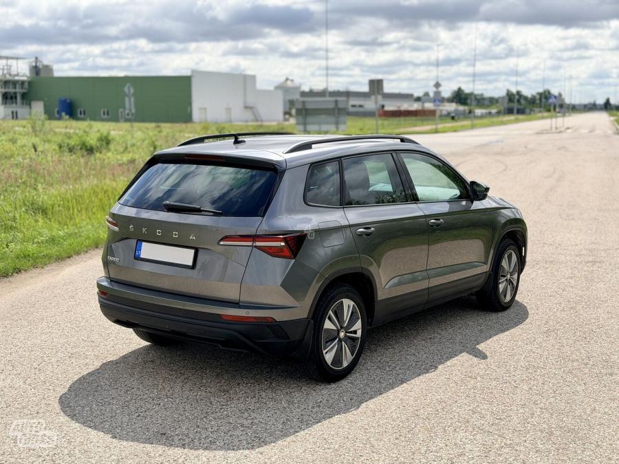 Pelēks Skoda Karoq 2023 Viļņa, ar dzinēja tilpumu 2.00 L un nobraukumu 102 tūkst. km par 18900 €, foto 14 vietnē AUTOMOTO.COM.LV