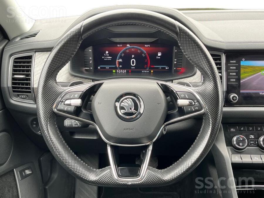 Grey Skoda Karoq 2023 in Riga, with an engine capacity of 1.50 L and mileage of 93 thousand km for 26700 €, photo 13 on AUTOMOTO.COM.LV