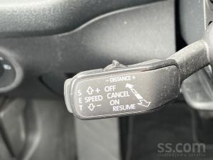 Grey Skoda Karoq 2023 in Riga, with an engine capacity of 1.50 L and mileage of 93 thousand km for 26700 €, photo 22 on AUTOMOTO.COM.LV