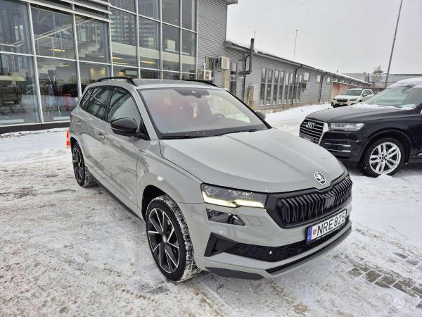 Grey Skoda Karoq 2024 in Siauliai, with an engine capacity of 1.98 L and mileage of 13 thousand km for 32000 €, photo 2 on AUTOMOTO.COM.LV