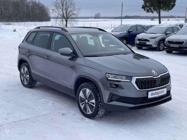 Pelēks Skoda Karoq 2024 Ukmergė, ar dzinēja tilpumu 1.50 L un nobraukumu 42 tūkst. km par 25900 €, foto 3 vietnē AUTOMOTO.COM.LV