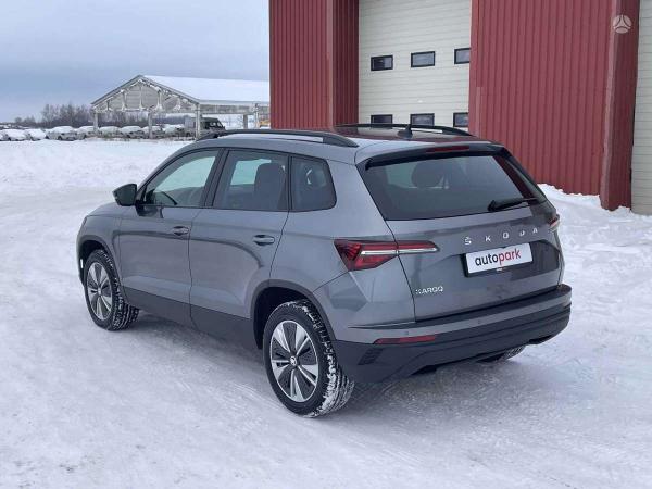 Pelēks Skoda Karoq 2024 Ukmergė, ar dzinēja tilpumu 1.50 L un nobraukumu 42 tūkst. km par 25900 €, foto 5 vietnē AUTOMOTO.COM.LV