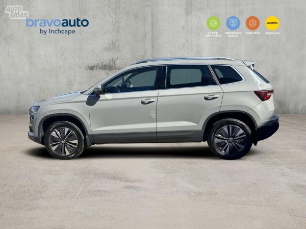 Grey Skoda Karoq 2024 in Kaunas, with an engine capacity of 1.50 L and mileage of 88 thousand km for 27271 €, photo 2 on AUTOMOTO.COM.LV