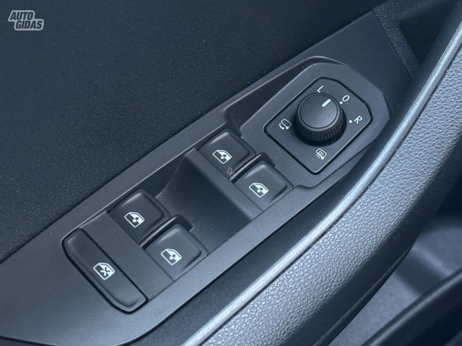 Pelēks Skoda Karoq 2024 Kauņa, ar dzinēja tilpumu 1.50 L un nobraukumu 88 tūkst. km par 27271 €, foto 27 vietnē AUTOMOTO.COM.LV