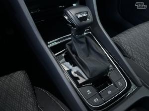 Pelēks Skoda Karoq 2024 Kauņa, ar dzinēja tilpumu 1.50 L un nobraukumu 88 tūkst. km par 27271 €, foto 33 vietnē AUTOMOTO.COM.LV