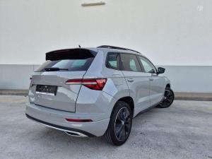Grey Skoda Karoq 2024 in Kaunas, with an engine capacity of 1.50 L and mileage of 180 thousand km for 16500 €, photo 4 on AUTOMOTO.COM.LV