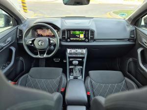 Grey Skoda Karoq 2024 in Kaunas, with an engine capacity of 1.50 L and mileage of 180 thousand km for 16500 €, photo 8 on AUTOMOTO.COM.LV