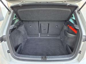 Grey Skoda Karoq 2024 in Kaunas, with an engine capacity of 1.50 L and mileage of 180 thousand km for 16500 €, photo 23 on AUTOMOTO.COM.LV
