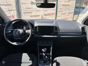 Pelēks Skoda Karoq 2024 Klaipėda, ar dzinēja tilpumu 1.50 L un nobraukumu 35 tūkst. km par 22200 €, foto 9 vietnē AUTOMOTO.COM.LV
