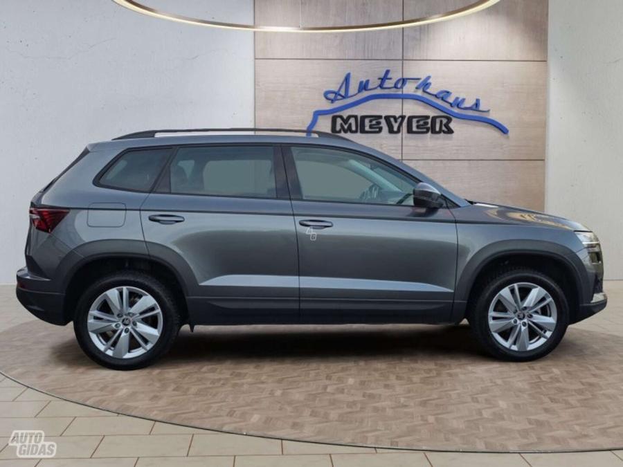 Pelēks Skoda Karoq 2025 Kauņa, ar dzinēja tilpumu 1.00 L un nobraukumu 21 tūkst. km par 27888 €, foto 6 vietnē AUTOMOTO.COM.LV