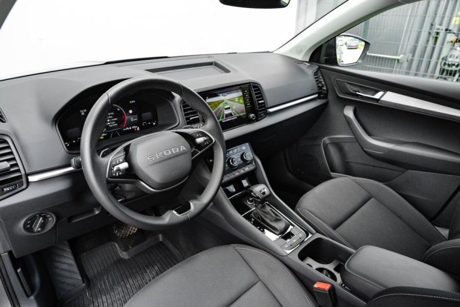 Grey Skoda Karoq 2025 in Riga, with an engine capacity of 2.00 L and mileage of 36 thousand km for 28950 €, photo 25 on AUTOMOTO.COM.LV