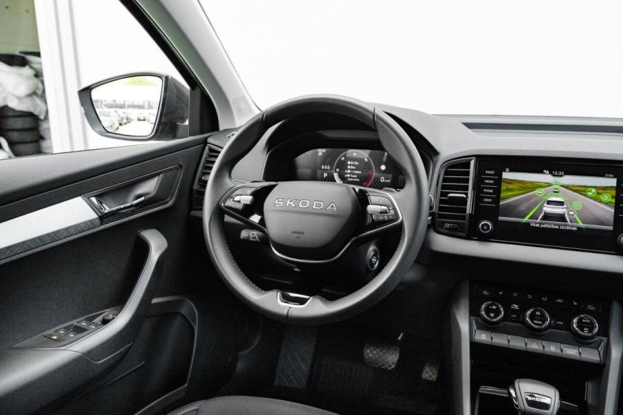 Grey Skoda Karoq 2025 in Riga, with an engine capacity of 2.00 L and mileage of 36 thousand km for 28950 €, photo 28 on AUTOMOTO.COM.LV