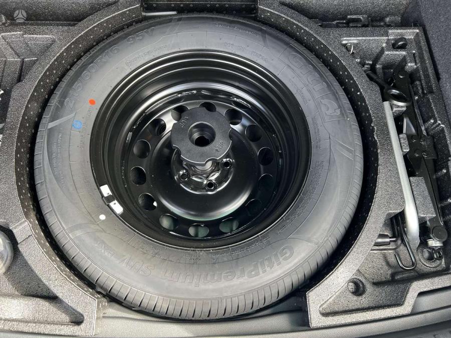 Серый Шкода Karoq 2025 в Каунас, объемом двигателя 1.50 л и пробегом 11 тыс. км за 13900 €, фото 39 на AUTOMOTO.COM.LV
