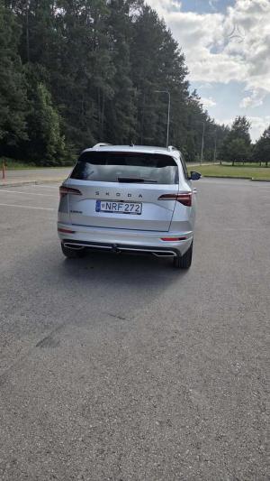 Grey Skoda Karoq 2025 in Prienai, with an engine capacity of 1.50 L and mileage of 16 thousand km for 24950 €, photo 7 on AUTOMOTO.COM.LV
