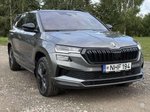 Серый Шкода Karoq 2025 в Укмерге, объемом двигателя 1.50 л и пробегом 28 тыс. км за 15600 €, фото 5 на AUTOMOTO.COM.LV