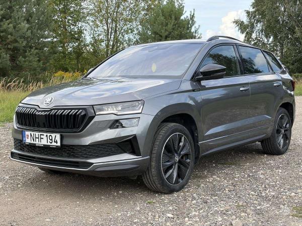 Skoda Karoq 2025 Ukmergė vietnē Pelēks Skoda Karoq 2025 Ukmergė, ar dzinēja tilpumu 1.50 L un nobraukumu 28 tūkst. km par 15500 €, foto 1 vietnē AUTOMOTO.COM.LV