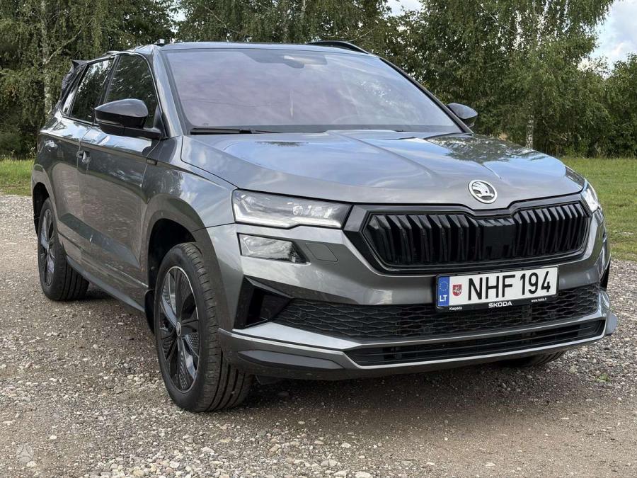 Pelēks Skoda Karoq 2025 Ukmergė, ar dzinēja tilpumu 1.50 L un nobraukumu 28 tūkst. km par 15500 €, foto 5 vietnē AUTOMOTO.COM.LV