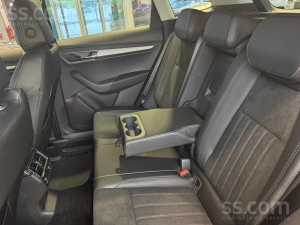 Pelēks Skoda Karoq 2026 Valmiera, ar dzinēja tilpumu 1.50 L un nobraukumu 6 tūkst. km par 34150 €, foto 10 vietnē AUTOMOTO.COM.LV