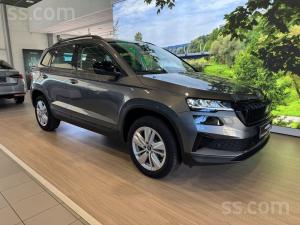 Grey Skoda Karoq 2026 in Valmiera, with an engine capacity of 1.50 L and mileage of 5 thousand km for 31500 €, photo  on AUTOMOTO.COM.LV