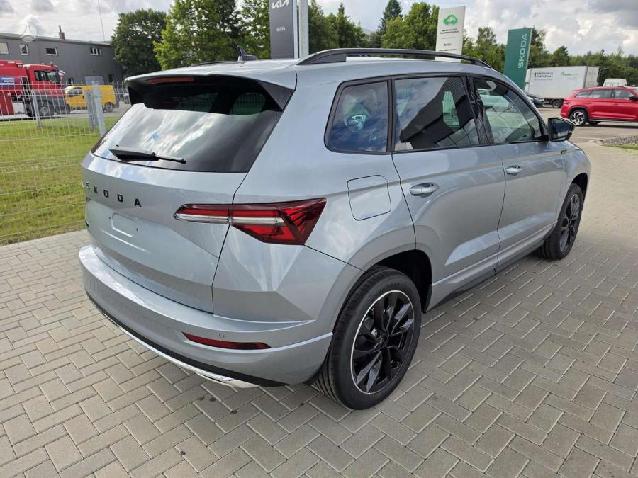 Pelēks Skoda Karoq 2026 Šauļi, ar dzinēja tilpumu 1.50 L un nobraukumu 0 tūkst. km par 33025 €, foto 6 vietnē AUTOMOTO.COM.LV