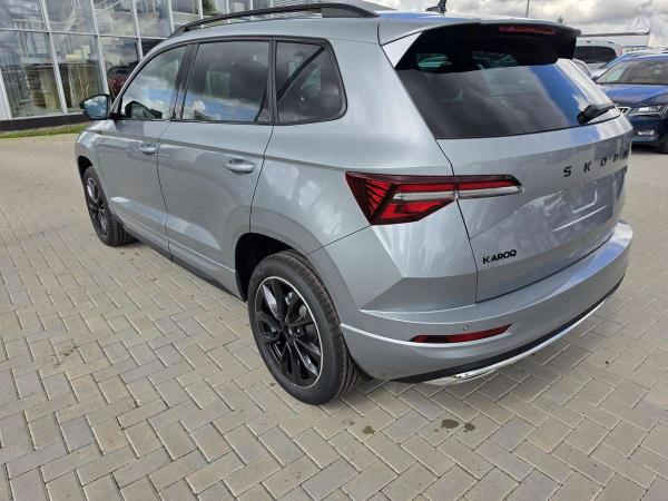 Pelēks Skoda Karoq 2026 Šauļi, ar dzinēja tilpumu 1.50 L un nobraukumu 0 tūkst. km par 33025 €, foto 7 vietnē AUTOMOTO.COM.LV