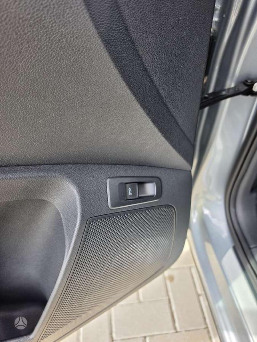 Pelēks Skoda Karoq 2026 Šauļi, ar dzinēja tilpumu 1.50 L un nobraukumu 0 tūkst. km par 33025 €, foto 13 vietnē AUTOMOTO.COM.LV