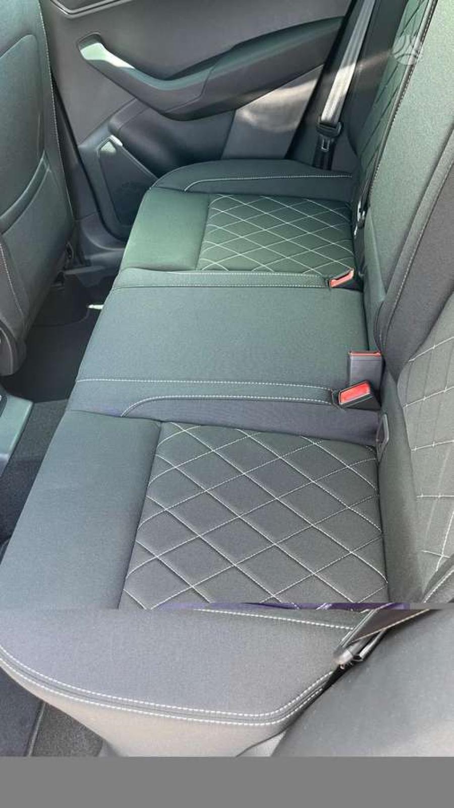 Pelēks Skoda Karoq 2026 Šauļi, ar dzinēja tilpumu 1.50 L un nobraukumu 0 tūkst. km par 33025 €, foto 23 vietnē AUTOMOTO.COM.LV