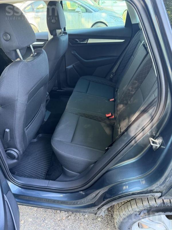 Grey Skoda Karoq 2020 in Limbazi, with an engine capacity of 1.60 L and mileage of 266 thousand km for 10800 €, photo 7 on AUTOMOTO.COM.LV