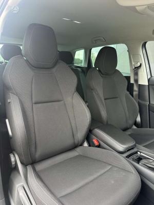 Grey Skoda Karoq 2022 in Klaipeda, with an engine capacity of 1.97 L and mileage of 199 thousand km for 22800 €, photo 11 on AUTOMOTO.COM.LV
