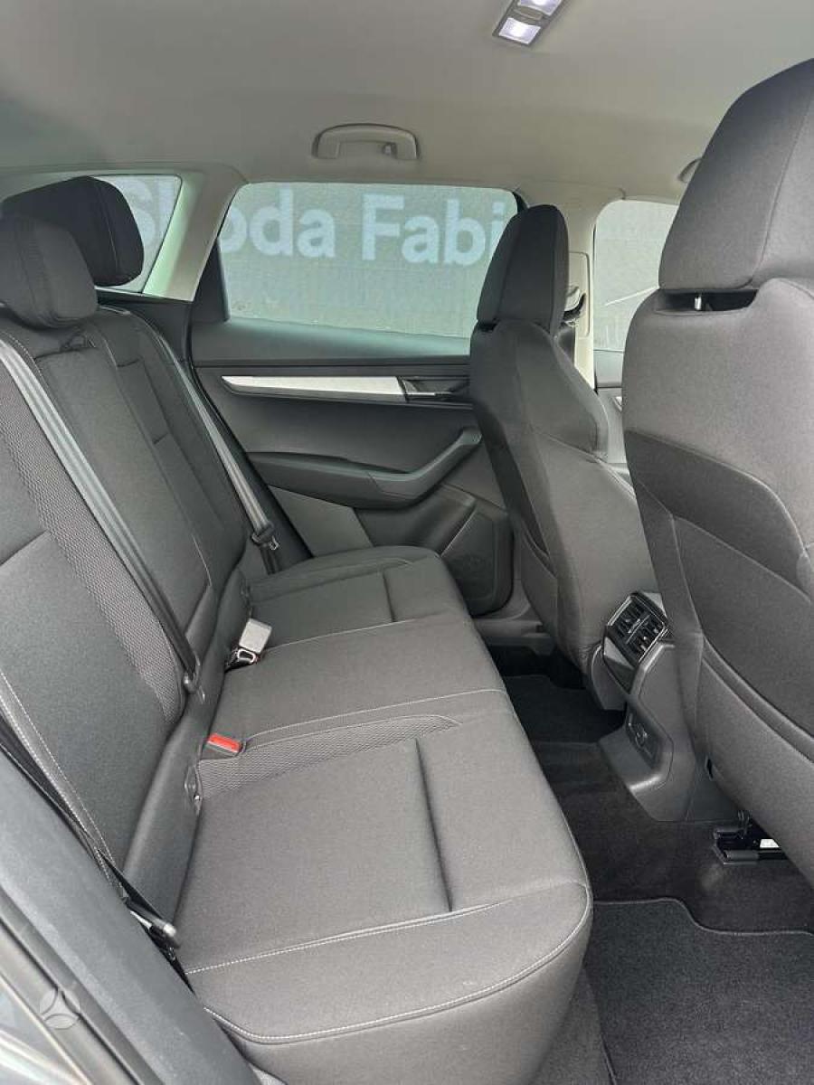 Grey Skoda Karoq 2022 in Klaipeda, with an engine capacity of 1.97 L and mileage of 199 thousand km for 22800 €, photo 13 on AUTOMOTO.COM.LV
