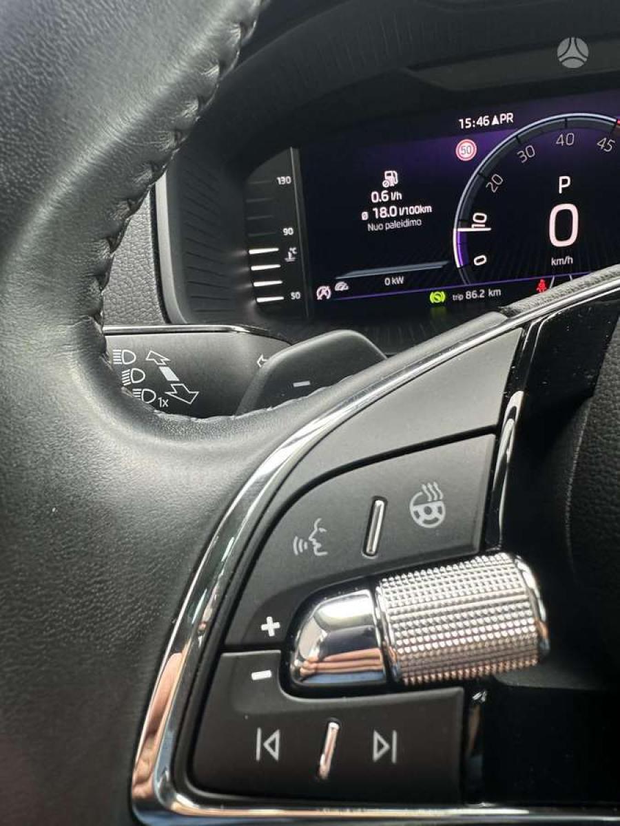 Grey Skoda Karoq 2022 in Klaipeda, with an engine capacity of 1.97 L and mileage of 199 thousand km for 22800 €, photo 15 on AUTOMOTO.COM.LV