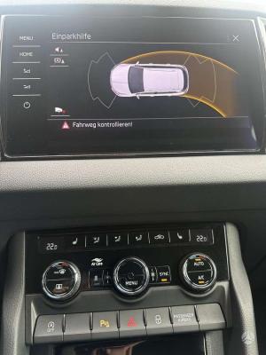Grey Skoda Karoq 2022 in Klaipeda, with an engine capacity of 1.97 L and mileage of 199 thousand km for 22800 €, photo 26 on AUTOMOTO.COM.LV