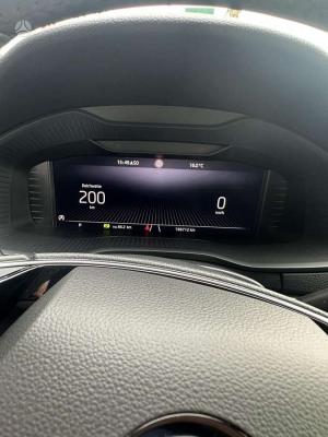Grey Skoda Karoq 2022 in Klaipeda, with an engine capacity of 1.97 L and mileage of 199 thousand km for 22800 €, photo 31 on AUTOMOTO.COM.LV