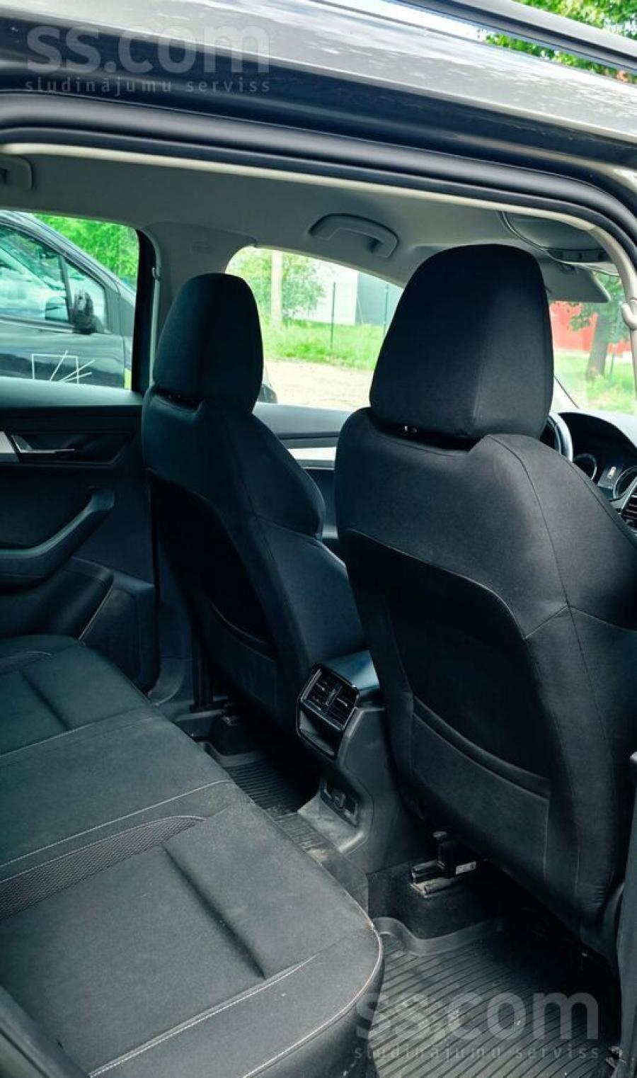 Pelēks Skoda Karoq 2022 Daugavpils, ar dzinēja tilpumu 2.00 L un nobraukumu 151 tūkst. km par 17600 €, foto 13 vietnē AUTOMOTO.COM.LV