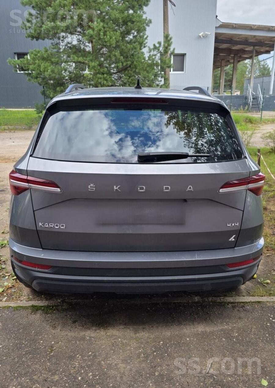 Pelēks Skoda Karoq 2022 Daugavpils, ar dzinēja tilpumu 2.00 L un nobraukumu 151 tūkst. km par 17600 €, foto 7 vietnē AUTOMOTO.COM.LV