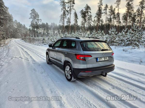 Grey Skoda Karoq 2018 in Tallinn, with an engine capacity of 1.60 L and mileage of 82 thousand km for 18400 €, photo 5 on AUTOMOTO.COM.LV