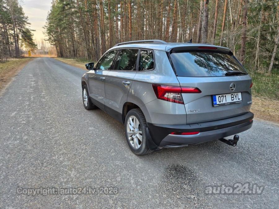 Pelēks Skoda Karoq 2018 Tallina, ar dzinēja tilpumu 1.60 L un nobraukumu 83 tūkst. km par 17900 €, foto 4 vietnē AUTOMOTO.COM.LV