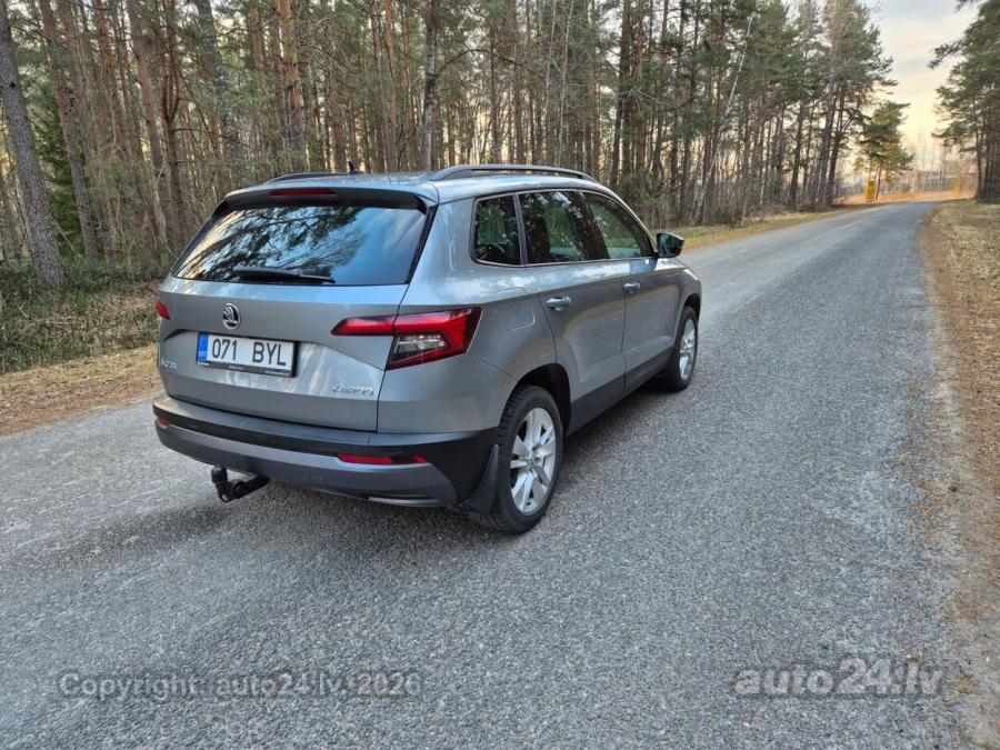Pelēks Skoda Karoq 2018 Tallina, ar dzinēja tilpumu 1.60 L un nobraukumu 83 tūkst. km par 17900 €, foto 5 vietnē AUTOMOTO.COM.LV