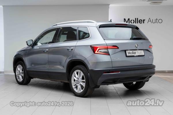 Pelēks Skoda Karoq 2018 Tallina, ar dzinēja tilpumu 1.50 L un nobraukumu 76 tūkst. km par 17900 €, foto 4 vietnē AUTOMOTO.COM.LV